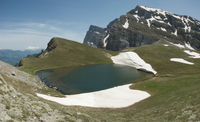 Ο θρύλος για τις Δρακόλιμνες | 520 Greeks